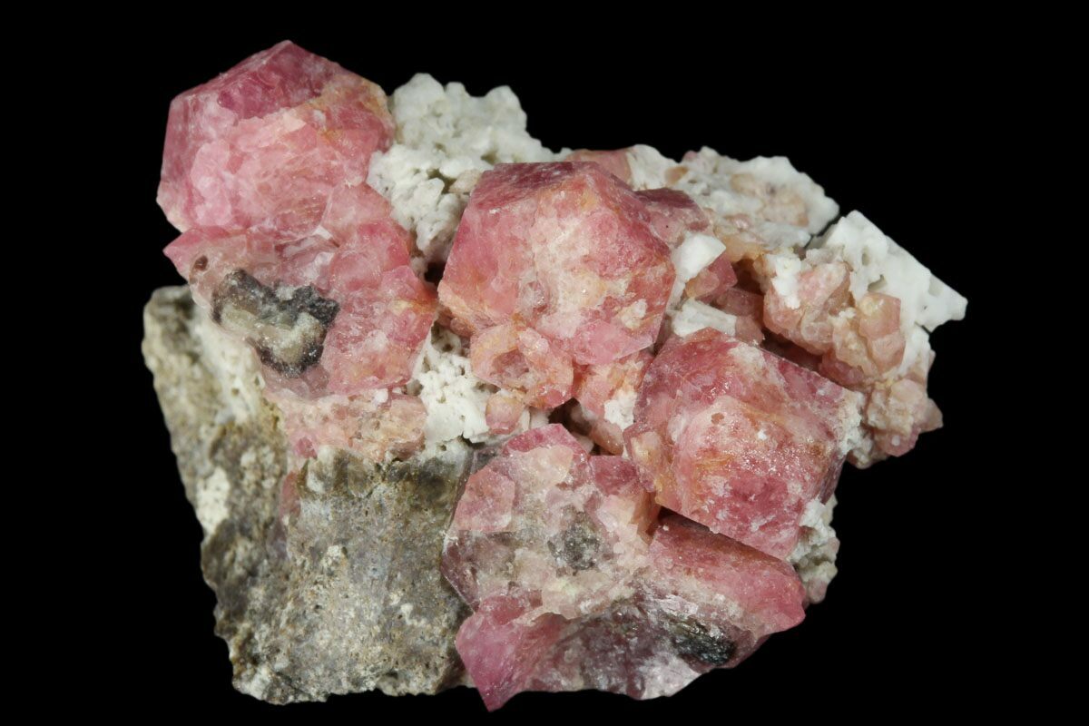 1" Raspberry Garnets (Rosolite) in Matrix - Mexico (#175224) For Sale ...