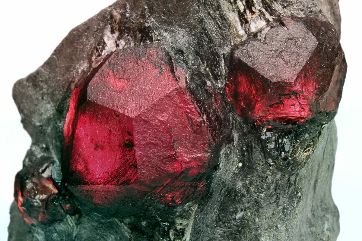 2.6" Plate of Two Red Embers Garnets in Graphite - Massachusetts ...