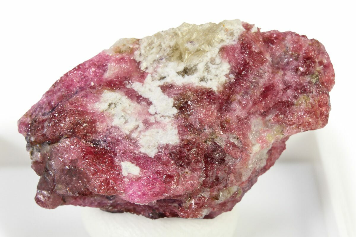 1.2" Vlasovite Encapsulated in Gittinsite and Eudialyte - Canada ...